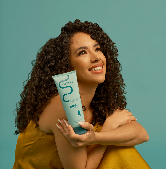Ultimate Curly Gray Haircare Guide – CurlMix
